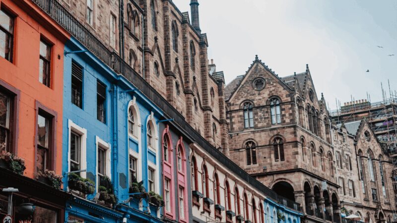 Edinburgh: Edinburgh Castle & Old Town Small Group Tour - An In-Depth Look at the Tour Experience