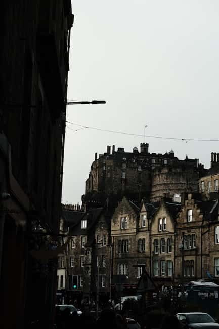 Edinburgh: Folklore & History Walking Tour - Who Is This Tour Perfect For?