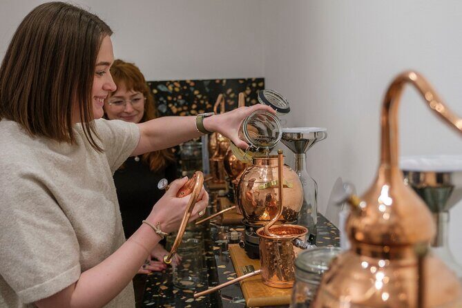 Edinburgh Gin Distillery Making Experience - A Closer Look at the Experience