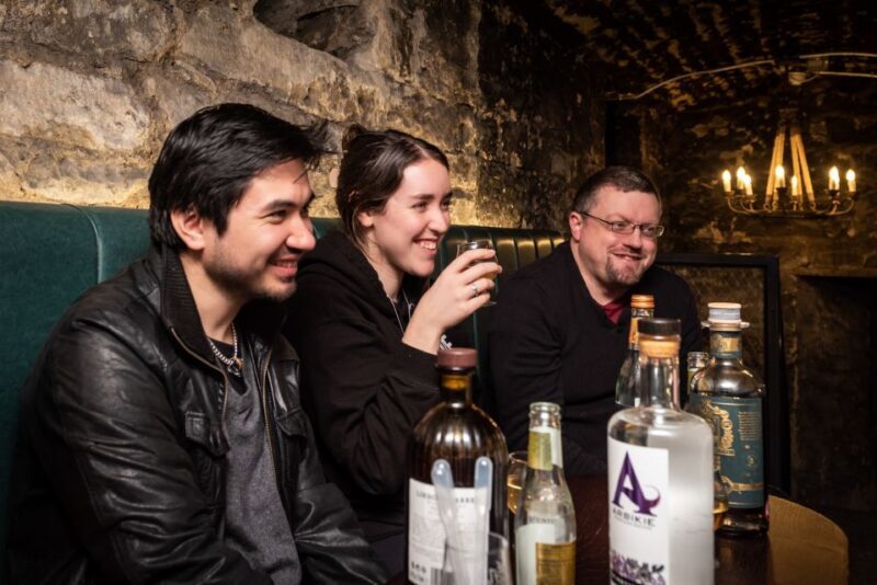 Edinburgh: Gin Tasting at Underground Venue - The Experience: What You Can Expect