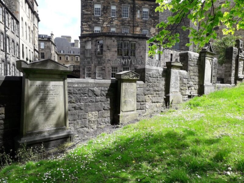 Edinburgh: Greyfriars Kirkyard Tour - FAQs