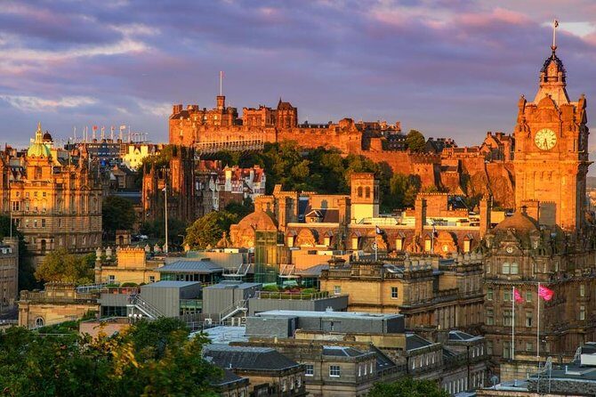 Edinburgh Highlights & Hidden Gems: Private Tour with a Local - The Guide Experience and Personalization