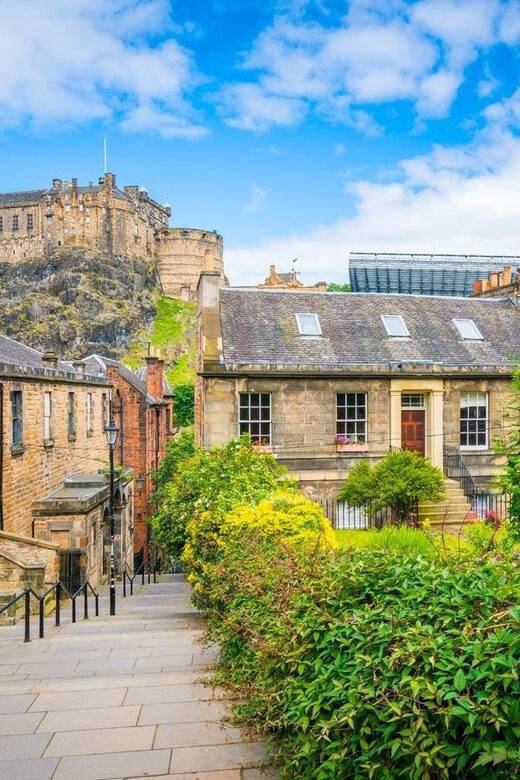 Edinburgh: History Lovers Old Town Walking Tour - A Detailed Look at the Edinburgh Old Town Walking Tour