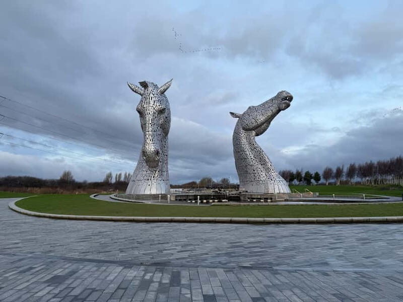 Edinburgh: Kelpies, Stirling Castle & Loch Lomond - Key Points  