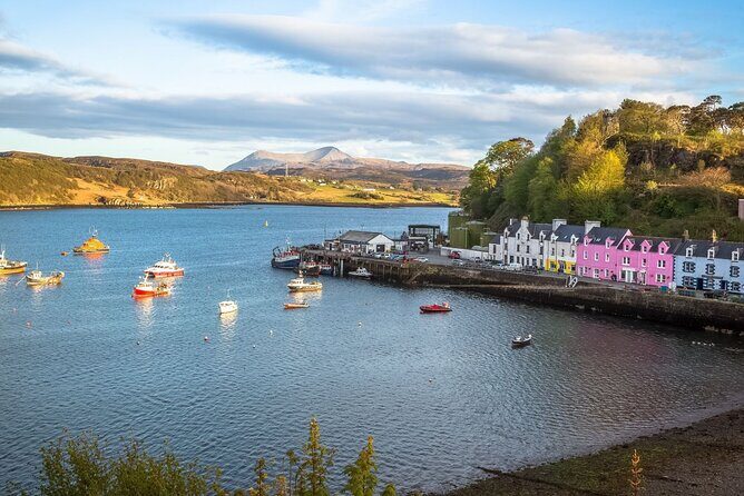 Edinburgh, Loch Ness, The Highlands from London - 3 Day Rail Tour - Authentic Experiences from Travelers