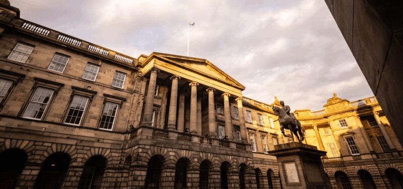 Edinburgh: Old Town Walking Tour with an APP - Final Thoughts: Who Is This Tour Best For?