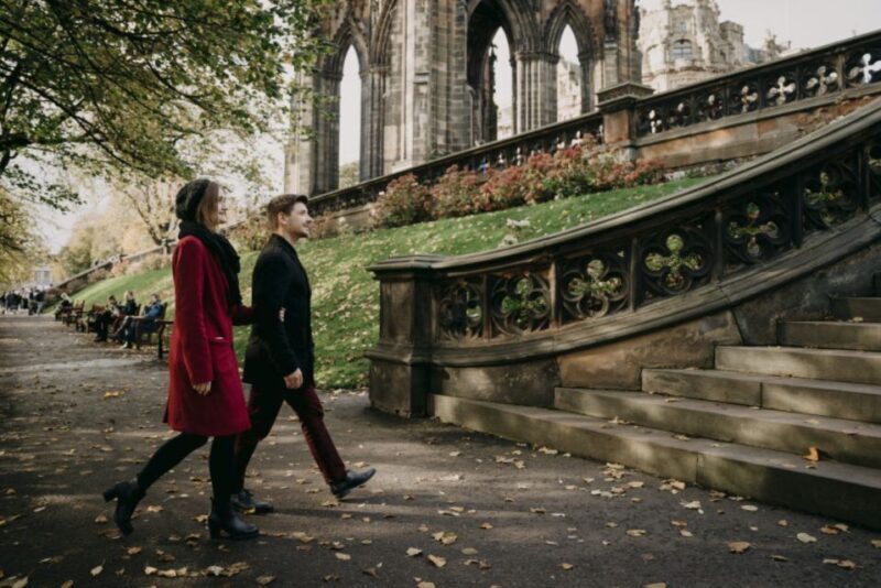 Edinburgh: Photo Shoot with a Private Vacation Photographer - Why Choose This Edinburgh Photo Shoot Experience?