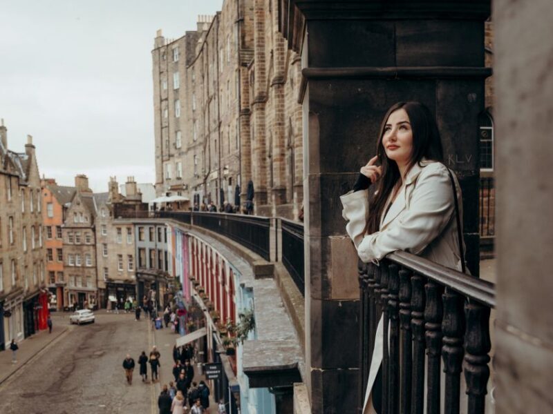 Edinburgh: Photo Shoot with a Private Vacation Photographer - FAQ