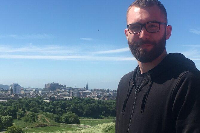 Edinburgh Private Tour with a Local - Highlights & Hidden Gems - Authentic Reviews Highlighting Guides and Experiences