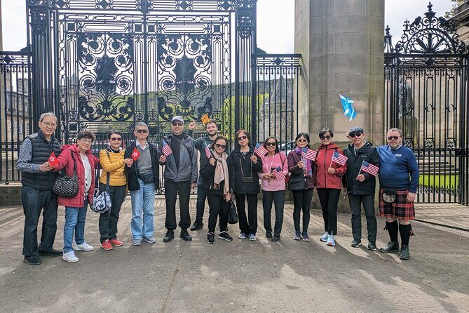 Edinburgh Shore Excursion: City Tour and Royal Yacht Britannia - The Sum Up