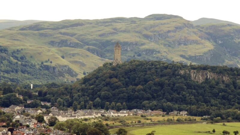 Edinburgh: Stirling, Whisky and St Andrews Tour in Spanish - Frequently Asked Questions