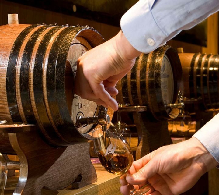 Edinburgh: Stirling, Whisky and St Andrews Tour in Spanish - Final Words