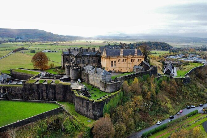 Edinburgh: The Kelpies, Stirling Castle, Loch Lomond & Trossachs - Key Points