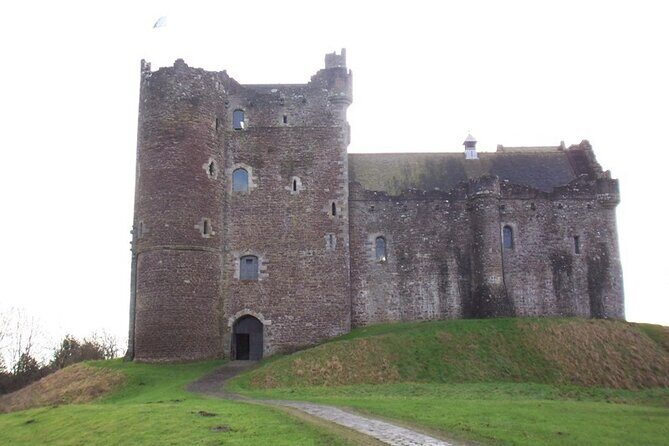 Edinburgh to Inverness Private Transfer with Tour on the way - The Transport and Service Quality