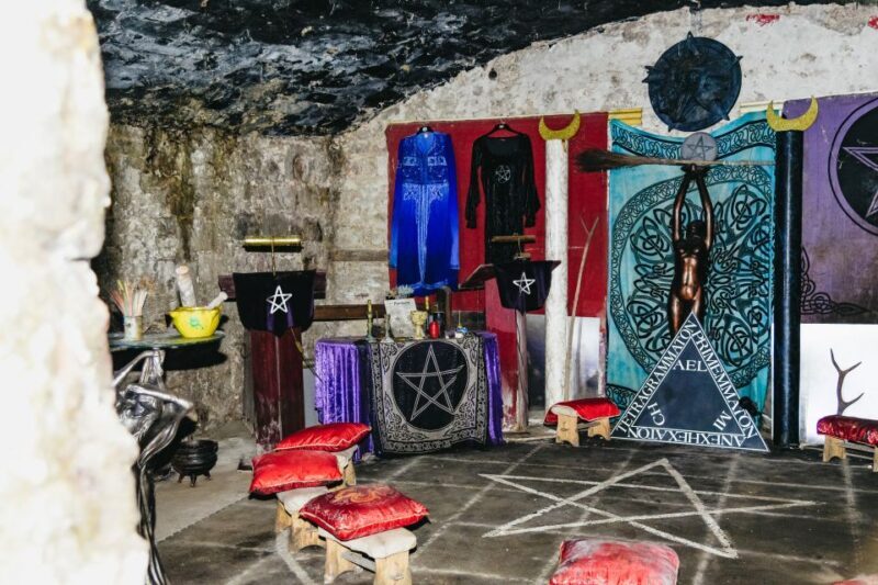 Edinburgh: Underground Vaults Tour - Who Is This Tour Perfect For?