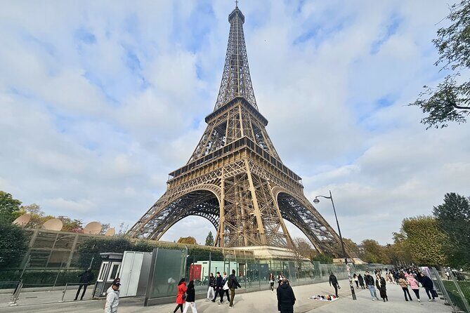 Eiffel Tower Guided Tour Access by Elevator 2nd Floor and Summit - Pricing and Value