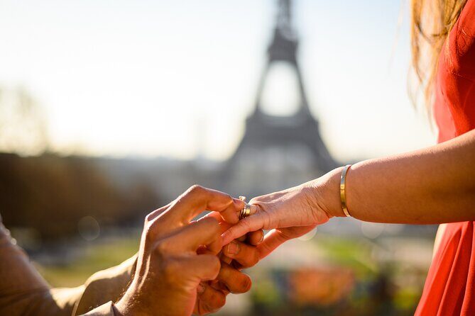 Eiffel Tower Photographer, Professional Photo shoot - Paris - The Value of This Photography Tour