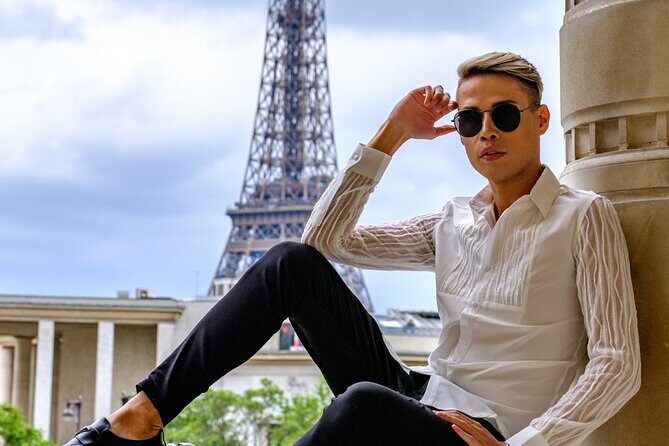 Eiffel Tower Photoshoot - Who Should Book This Photoshoot?