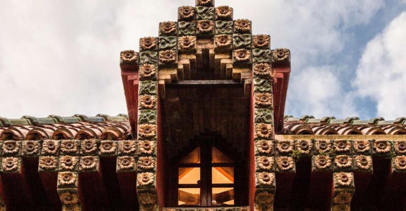 El Capricho Entrance Ticket - Discovering El Capricho: A Unique Gaudí Experience in Cantabria