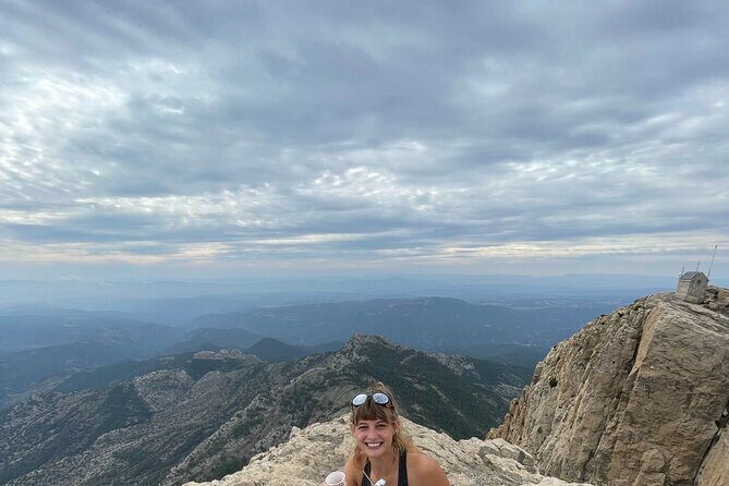 El Penyagolosa (1813m) - Crown the Highest Peak.- OFFICIAL GUIDE - FAQs