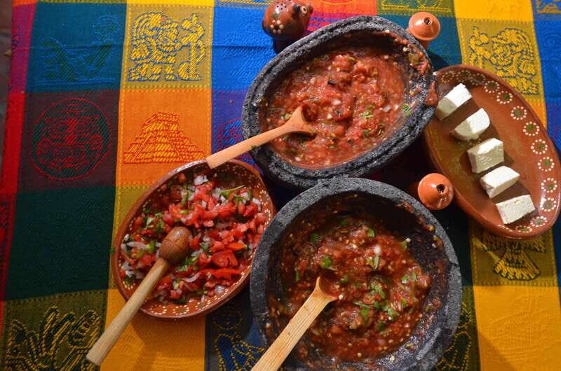 El Quelite: Molcajete Salsa and Tortilla Making Workshop - An In-Depth Look at the Experience