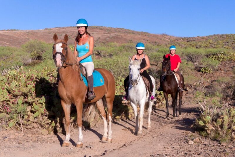 El Salobre: Horse Riding Adventure with Transfer Options - The Guides and Their Role