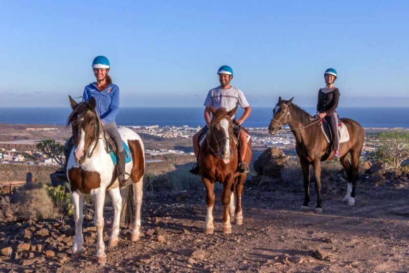 El Salobre: Horse Riding Adventure with Transfer Options - Additional Perks and Practicalities