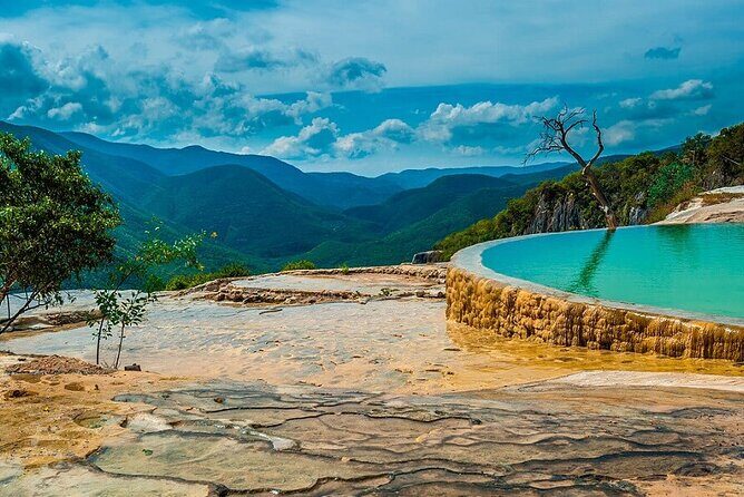 El Tule, Teotitlán, Mitla, Hierve el Agua and Mezcal Factory - FAQs