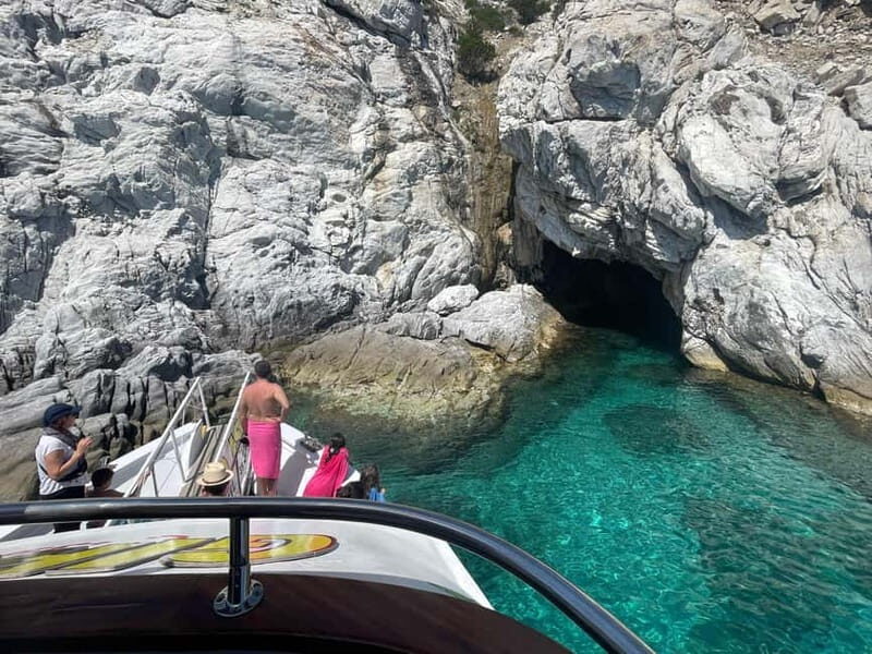 Elba Island: a boat trip to the Elviscot wreck - An Authentic Adventure on Elba’s Coastline