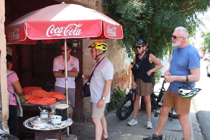Electric bike gastronomic tour through Oaxaca. - Key Points