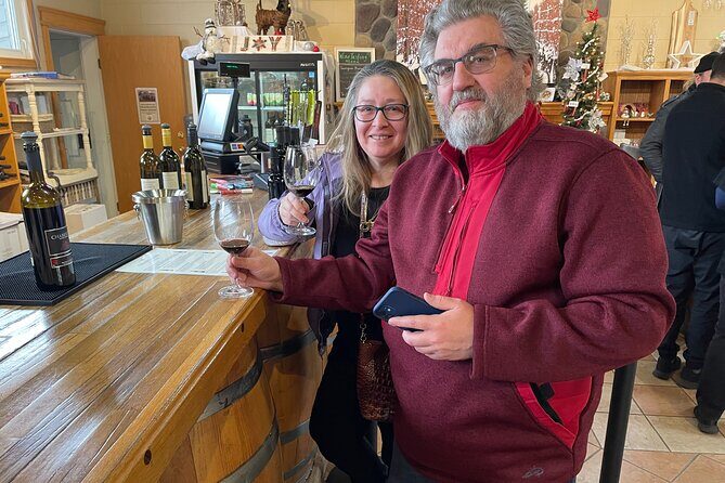 Elegance Unforgettable Tesla Wine Tour & Lunch - Who Should Consider This Tour?