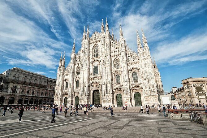 Elevated Ecstasy: Duomo Discovery & Rooftop Marvels! - Exploring the Milan Duomo: An Architectural Marvel  
