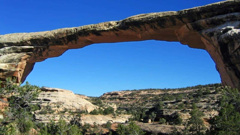 Emerald Lake, Moraine, Louise, Johnston Canyon & Banff Town - Practical Considerations