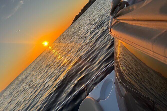 Emotional Sunset, Aperitif on the Boat - A Closer Look at the Experience