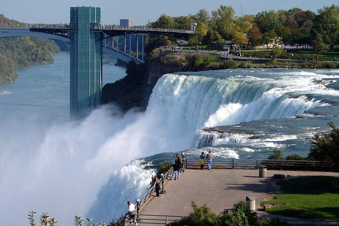 Enchanted Full Day Niagara Falls tour from Greater Toronto Area - Niagara-on-the-Lake Heritage District: A Charming First Stop