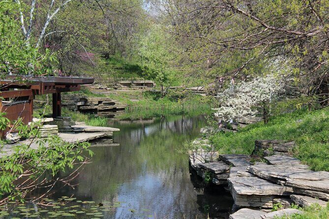 Enchanted Pedicab Tour History & Secrets of Lincoln Park - Practical Details and Tips