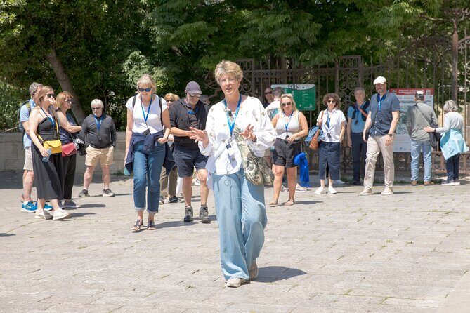 Enchanting Historical Walking Tour in Avignon - Discover Avignon with a Historic Walking Tour