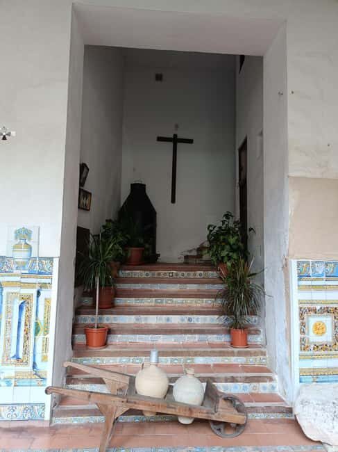 English: Toledo Marzipan Convent Route with tasting and wine - The Itinerary Breakdown