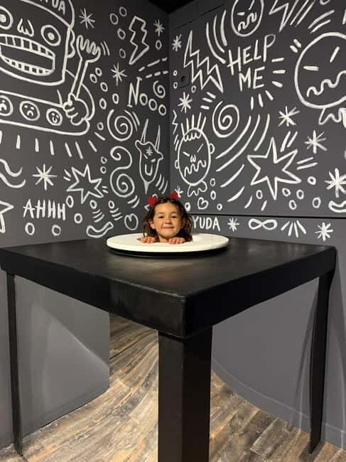 Entrance to the Bilbao Illusions Museum - Key Points