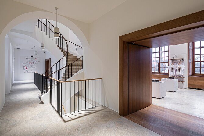 Entry Ticket Lower Belvedere with Orangery & Palace Stables - FAQ