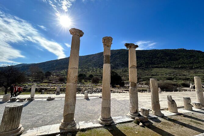 Ephesus and Virgin Mary Tour with Skip the Line, Lunch incl. - Exploring Ephesus: Walking Through Ancient Wonders