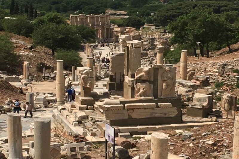 Ephesus: House of Virgin Marry & Artemis w Lunch & Ticket - Key Points