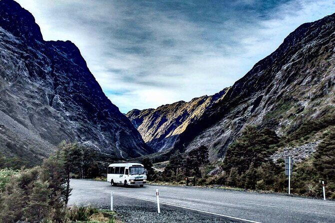 Epic Milford Guided Tour from Te Anau - FAQs