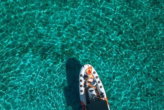 Escape from Split to Blue lagoon - The Guides and Crew: Making the Difference