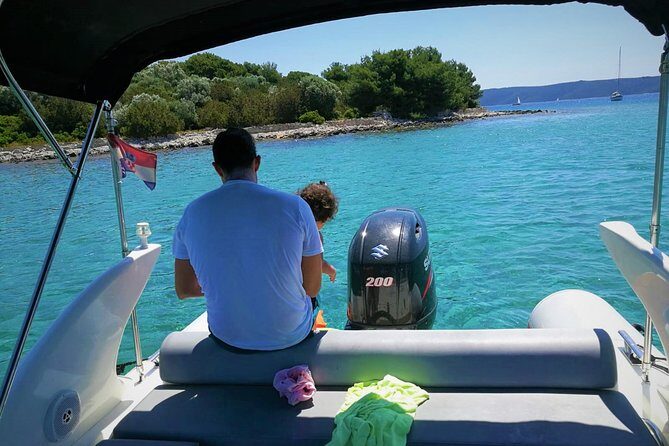 Escape from Split to Blue lagoon - Who Should Consider This Tour?