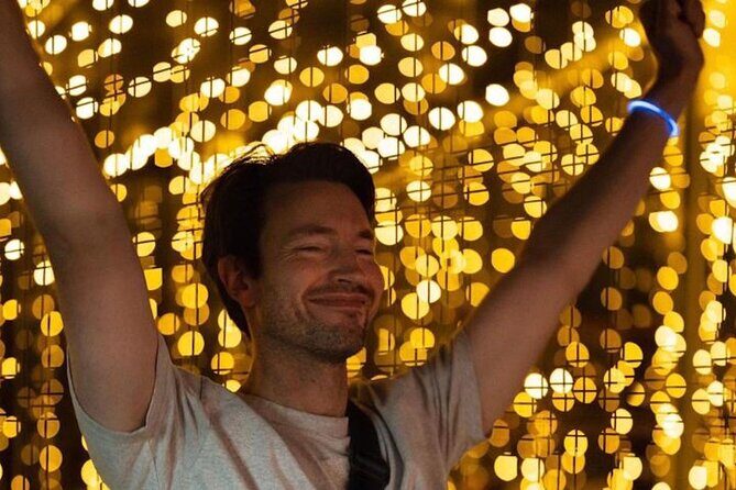 Escape Room Smash Room and Axe Throwing Package - Key Points