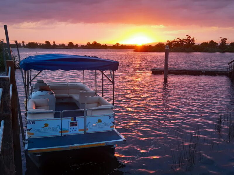 Escaroupim: 1 hour boat trip, guided tour - The Value of the Experience