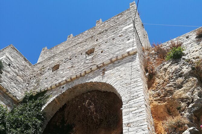 Essence of Naxos Tour - Transport & Group Size