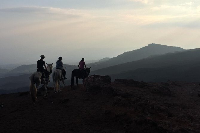 Etna and Taormina tour - Colata Lavica 1992: Witnessing Recent Lava Flows