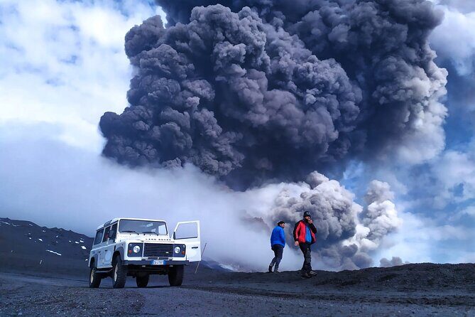 Etna excursion 3000 meters with 4x4 cable car and Trekking - Ideal for Whom?